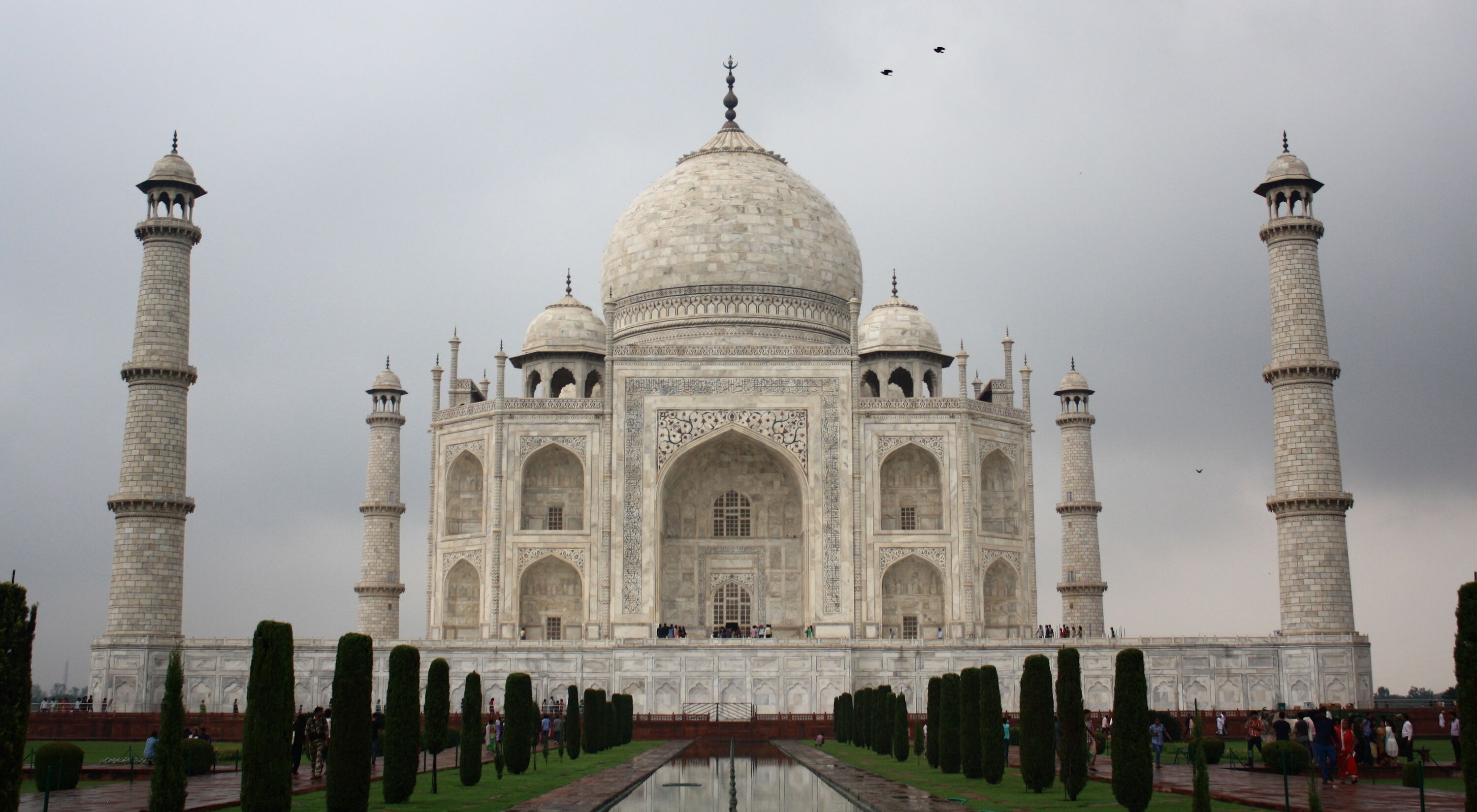 Islamic Art Circle: Politics, Memory, and Symbolism in Mughal ...